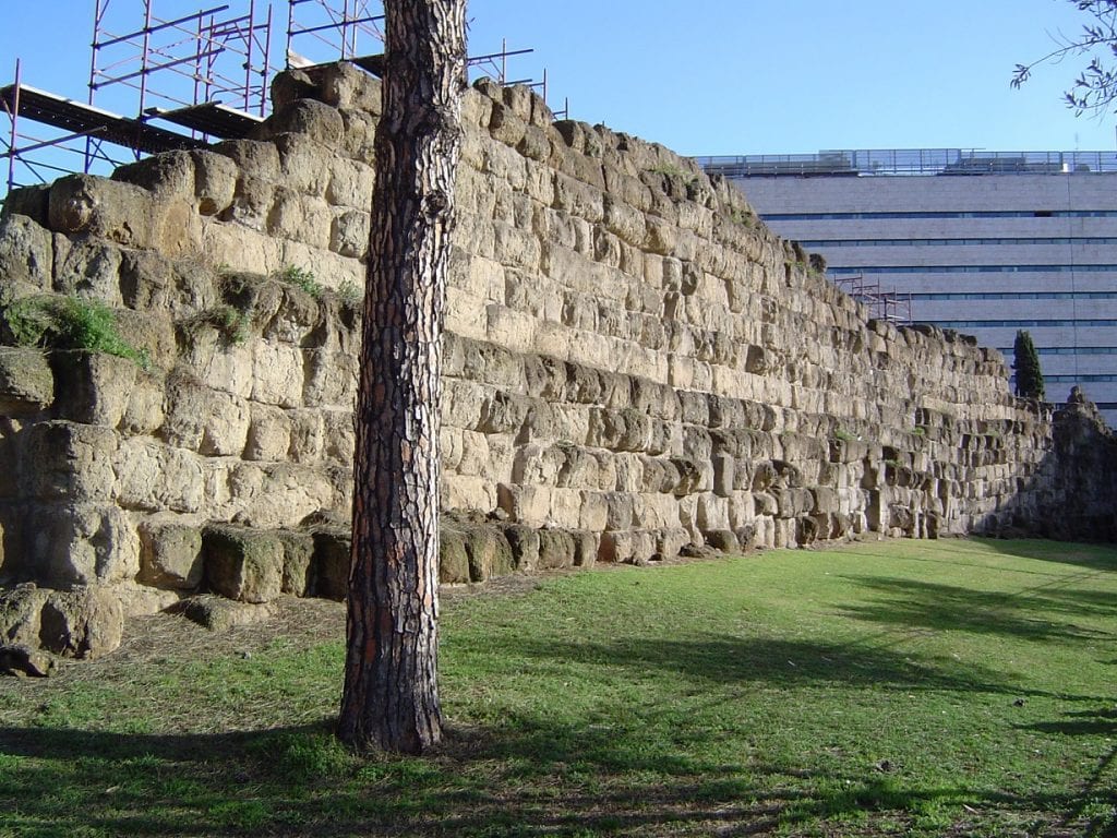 10 Oldest Walls in the World - Oldest.org
