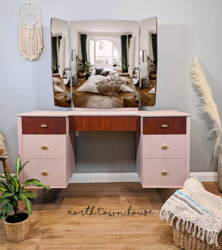 50 Vintage and Antique Vanity Tables You Can Buy Today (By Decade ...