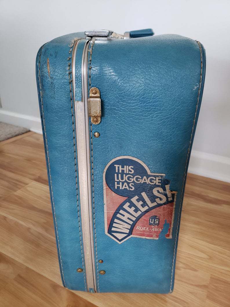 50 Vintage and Antique Luggage and Suitcases You Can Buy - Oldest.org