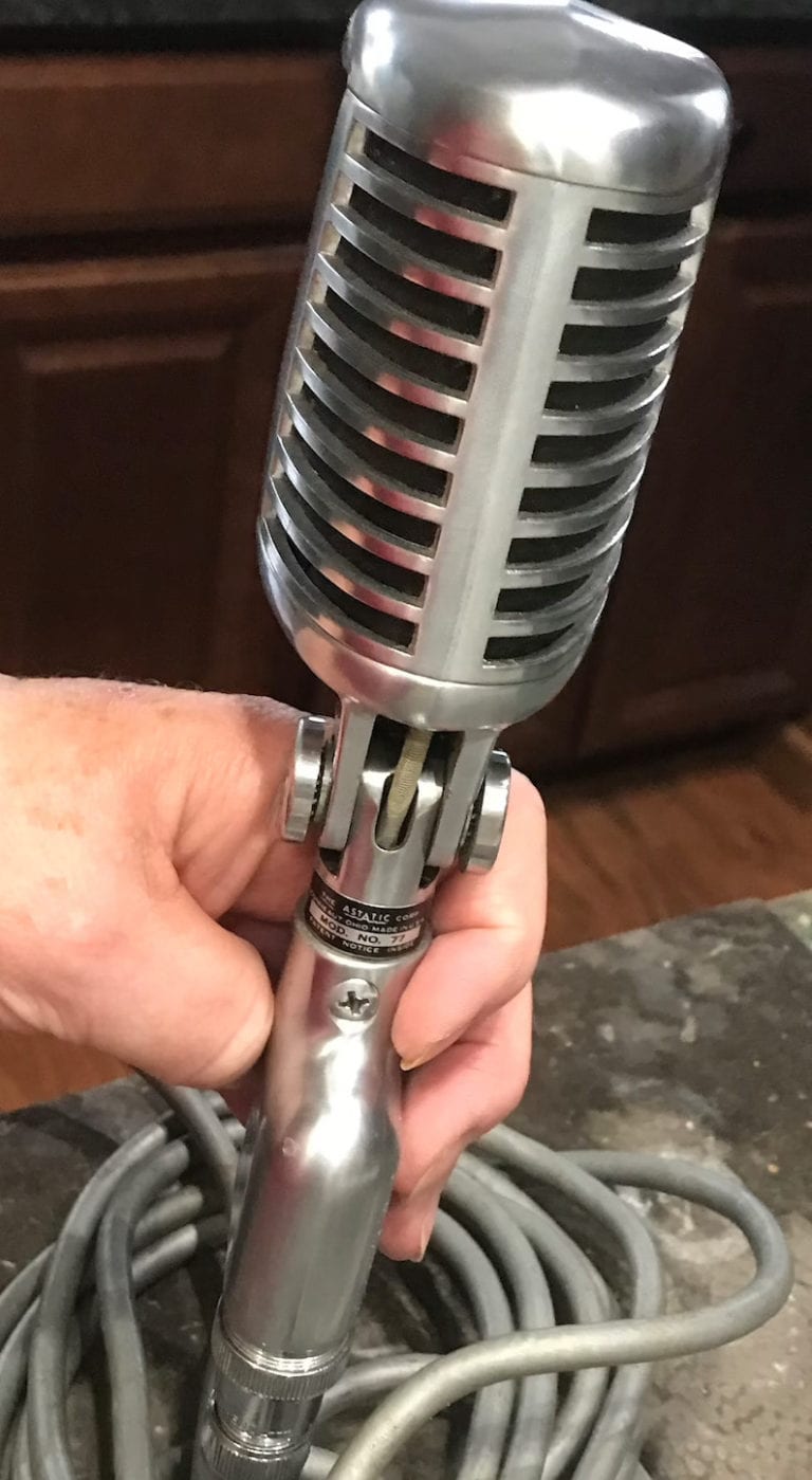 45 Vintage and Antique Microphones (Functional and Decorative) - Oldest.org