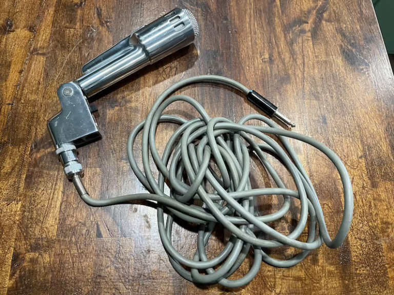 45 Vintage and Antique Microphones (Functional and Decorative) - Oldest.org