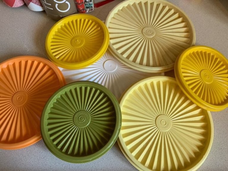 45 Vintage and Antique Tupperware You Can Buy (Containers, Sets, Bowls ...