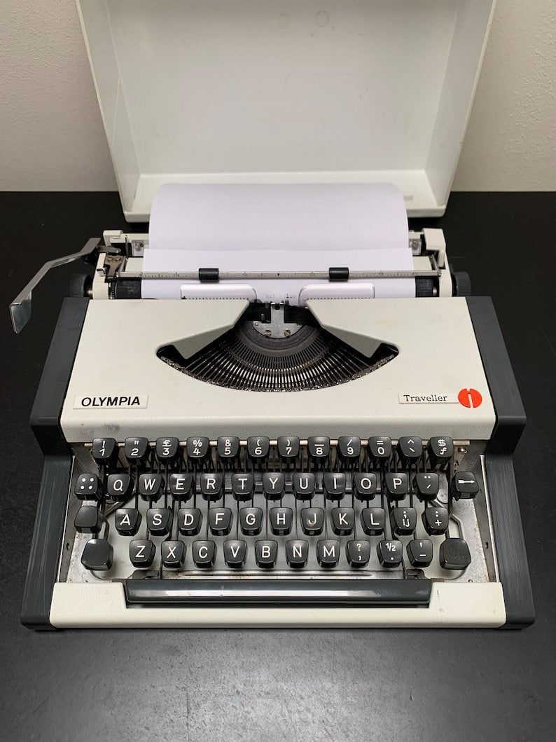 61 Vintage & Antique Typewriters You Can Buy - Oldest.org