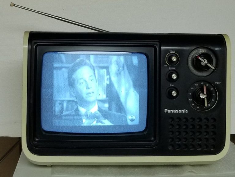 55 Vintage & Antique TVs You Can Buy - Oldest.org