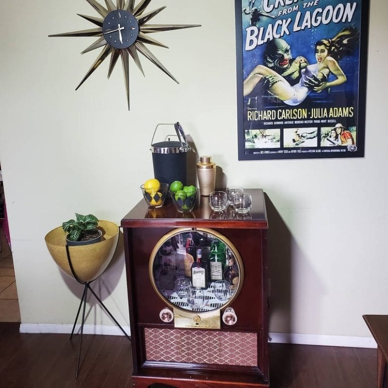 55 Vintage & Antique TVs You Can Buy - Oldest.org