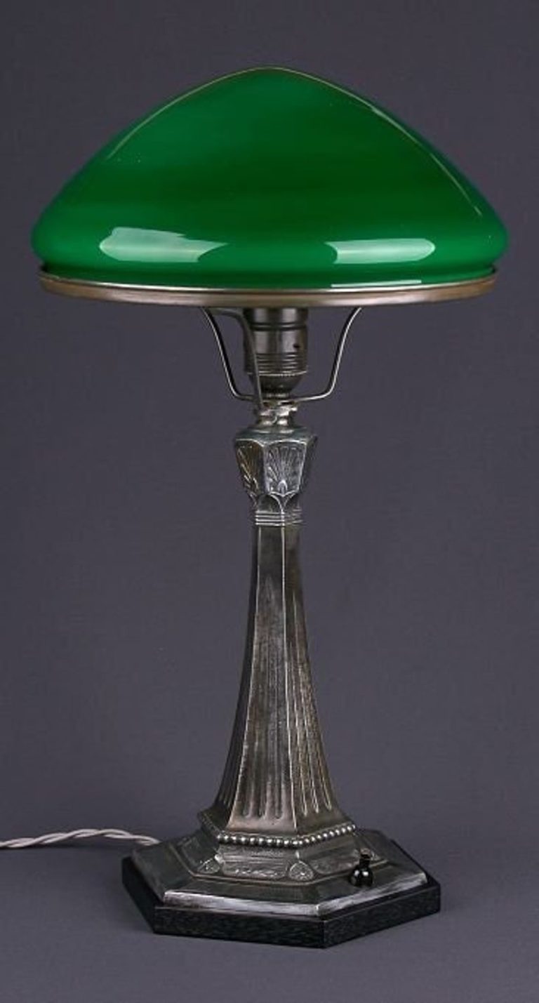 50+ Vintage and Antique Table Lamps You Can Buy Today - Oldest.org