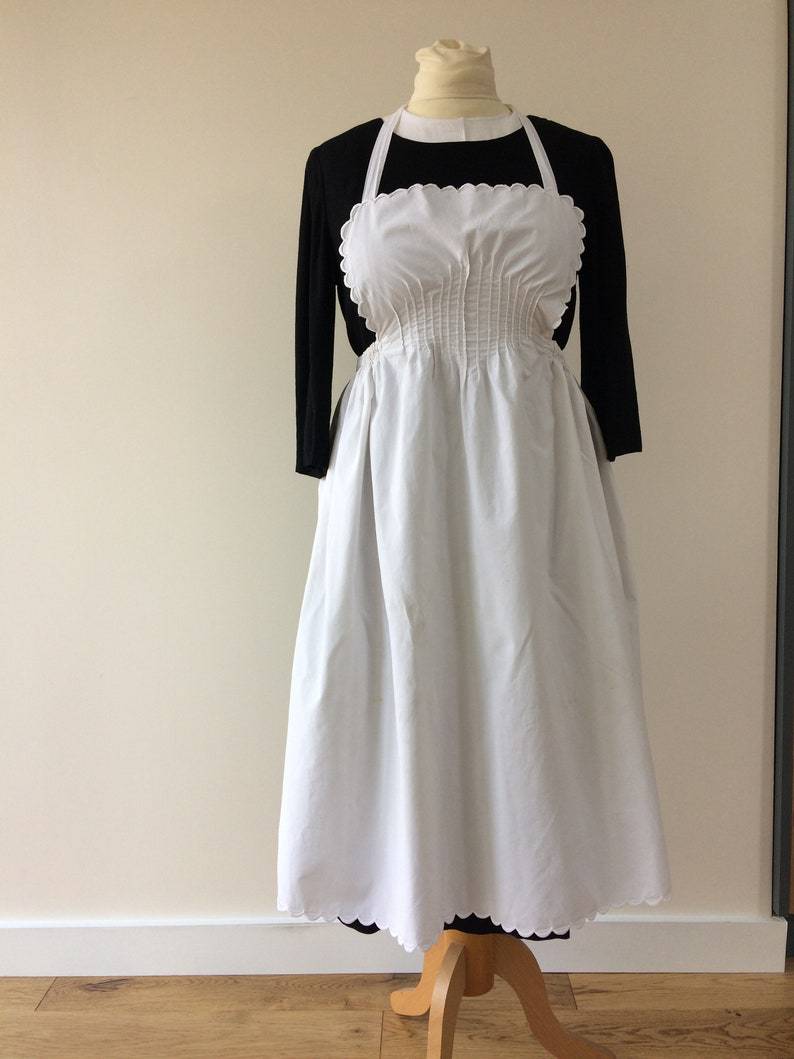 50 Vintage & Retro Aprons You Can Buy Today - Oldest.org