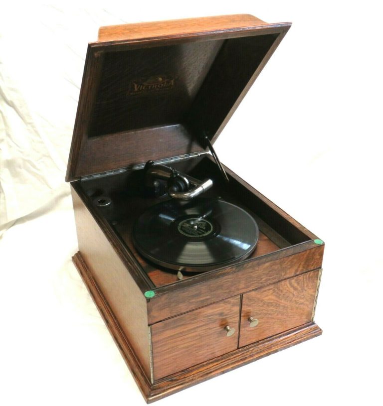 55 Vintage and Antique Record Players For Sale (Since 1940s) - Oldest.org