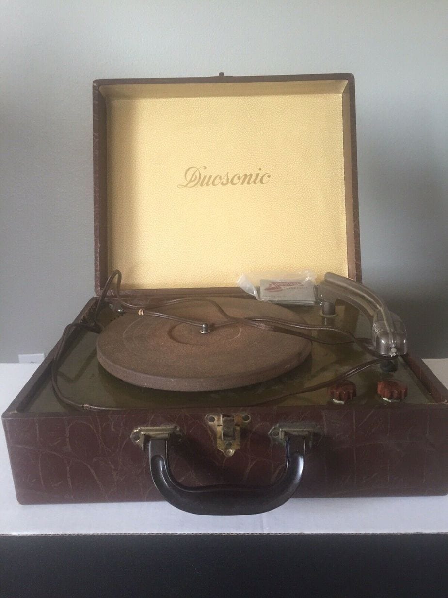 55 Vintage and Antique Record Players For Sale (Since 1940s) - Oldest.org