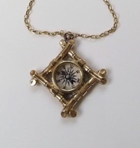 50 Antique and Vintage Compasses For Sale - Oldest.org