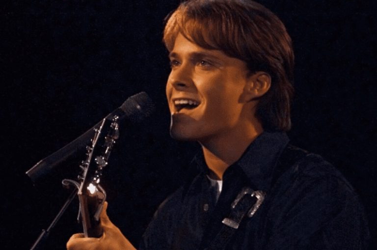 8 of the Youngest Country Singers Ever - Oldest.org