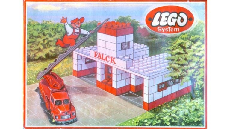 10 Oldest LEGO Sets Ever Released - Oldest.org