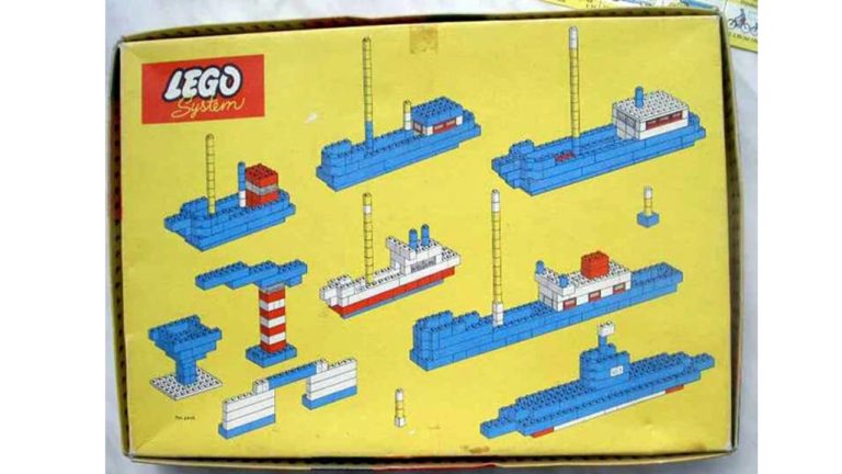 10 Oldest LEGO Sets Ever Released - Oldest.org