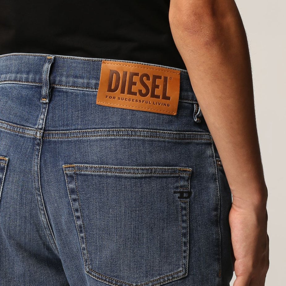 11 Oldest Brands of Jeans - Oldest.org