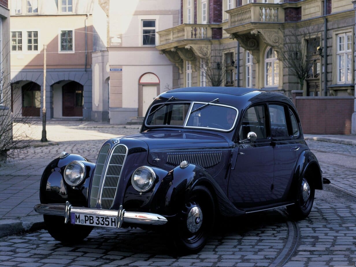 14 Oldest BMW Cars Ever Produced - Oldest.org
