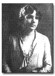 3 Youngest College Deans in U.S. History - Oldest.org