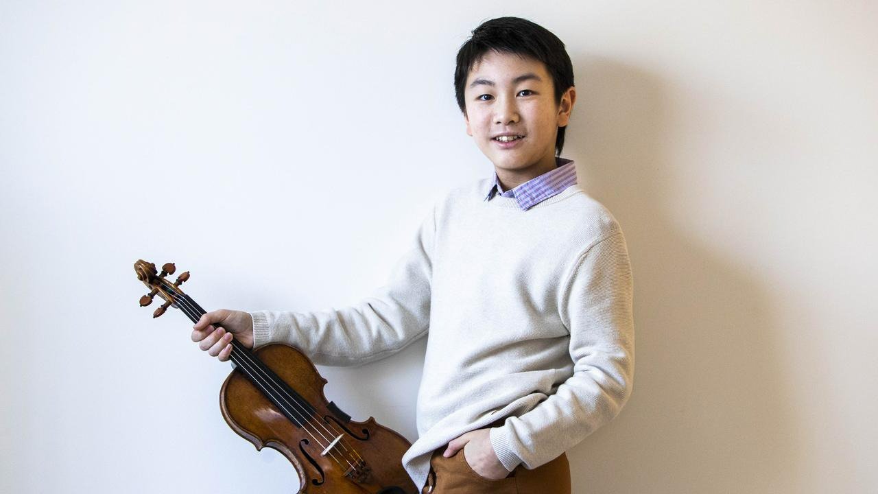 4 Youngest Violinists in the World - Oldest.org
