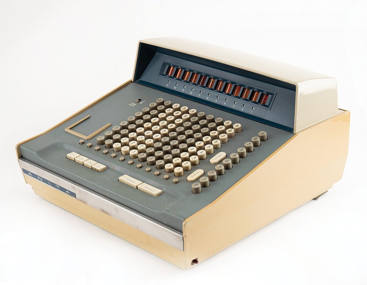 8 Oldest Calculators Ever Invented - Oldest.org