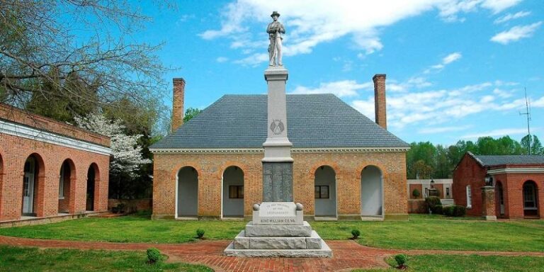 8 Oldest Courthouses in America - Oldest.org