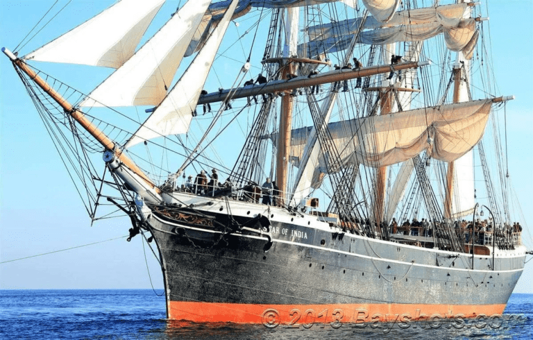 10 Oldest Ships Still in Use - Oldest.org