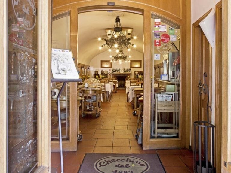 10 Oldest Restaurants in Rome - Oldest.org