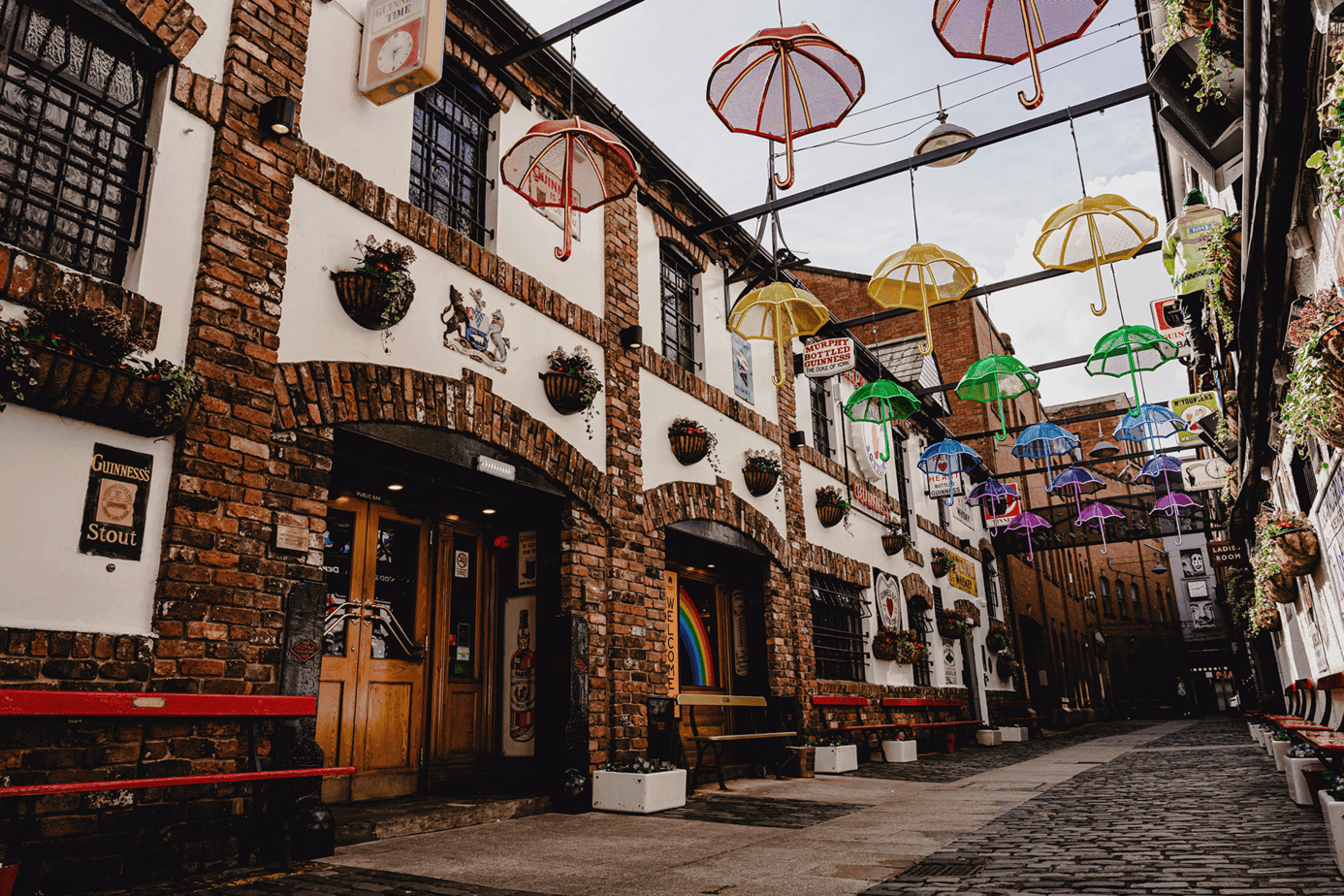 10 Oldest Pubs in Belfast - Oldest.org