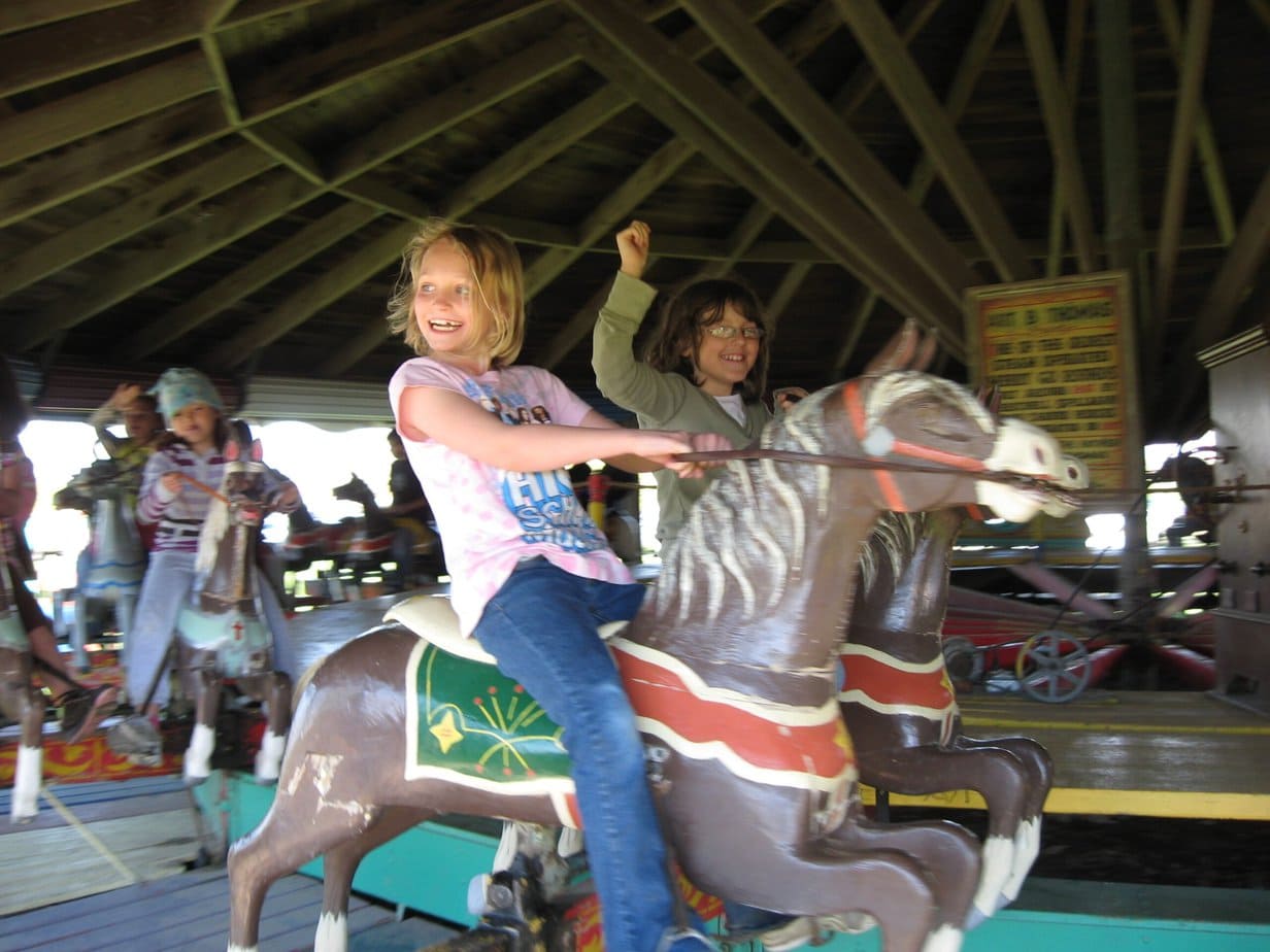 10 Oldest Carousels in the US - Oldest.org
