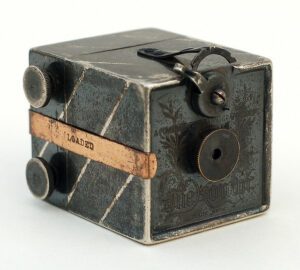 12 Oldest Digital Camera in World - Oldest.org