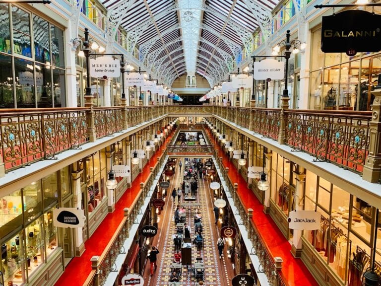 Top 7 Oldest Malls in World - Oldest.org