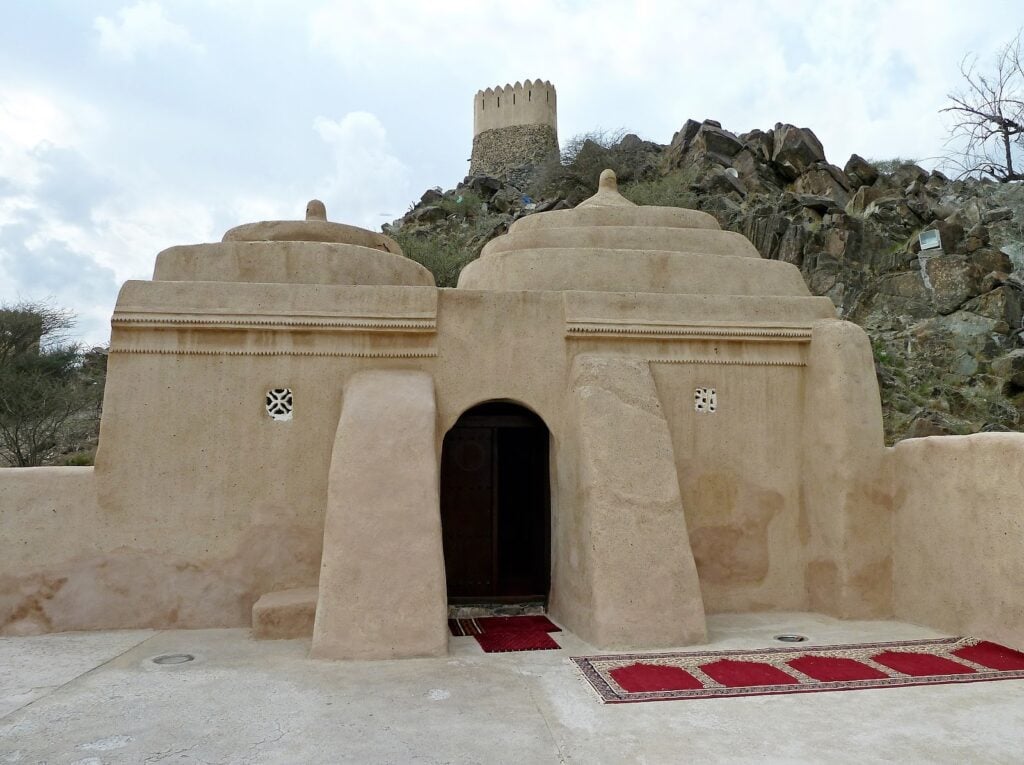 Oldest Mosque in the UAE - Oldest.org