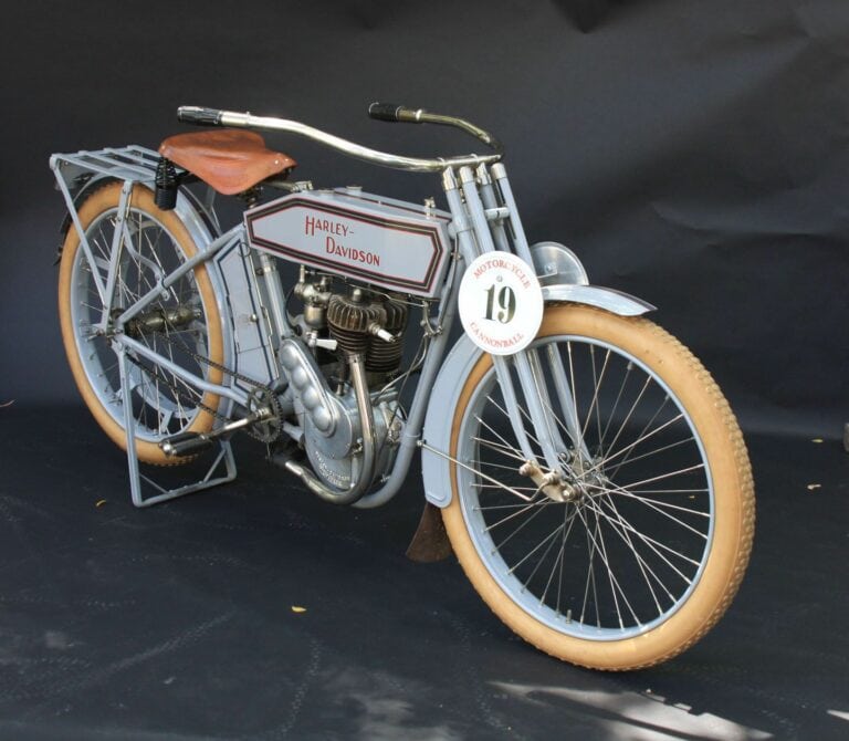 10 Oldest Motorbikes in the World - Oldest.org