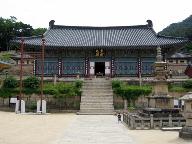 10 Oldest Buddhist Temple in World - Oldest.org