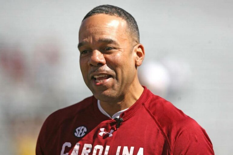 7 Oldest College Football Players Ever - Oldest.org