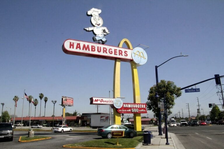 10 Oldest Fast Food Chains in the World - Oldest.org