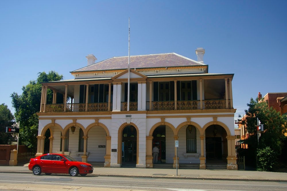 9 Oldest Banks in Australia - Oldest.org