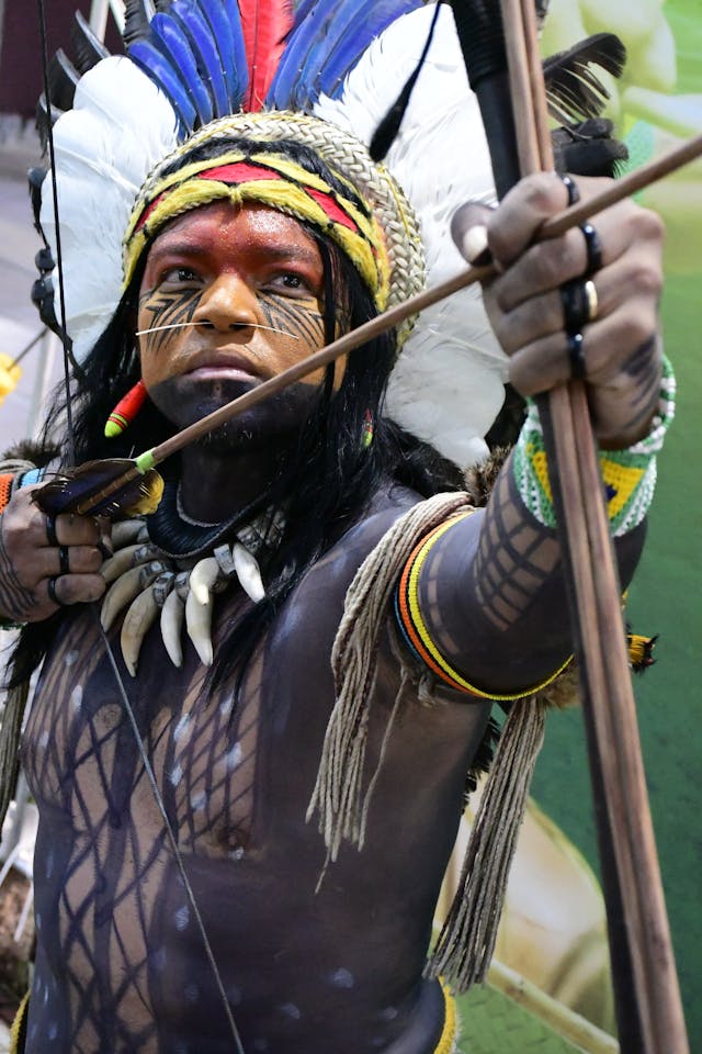 6 Oldest Hunting Gears In The World - Oldest.org