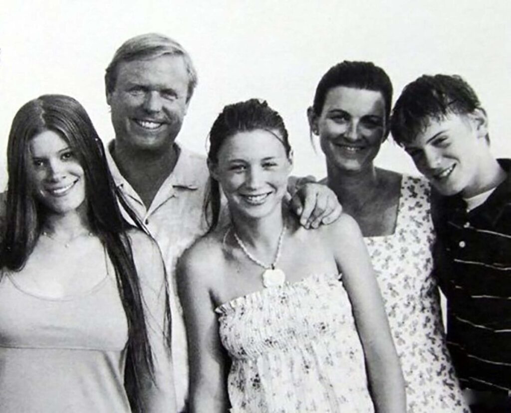 Kate Mara and Her Siblings Ranked Oldest to Youngest - Oldest.org