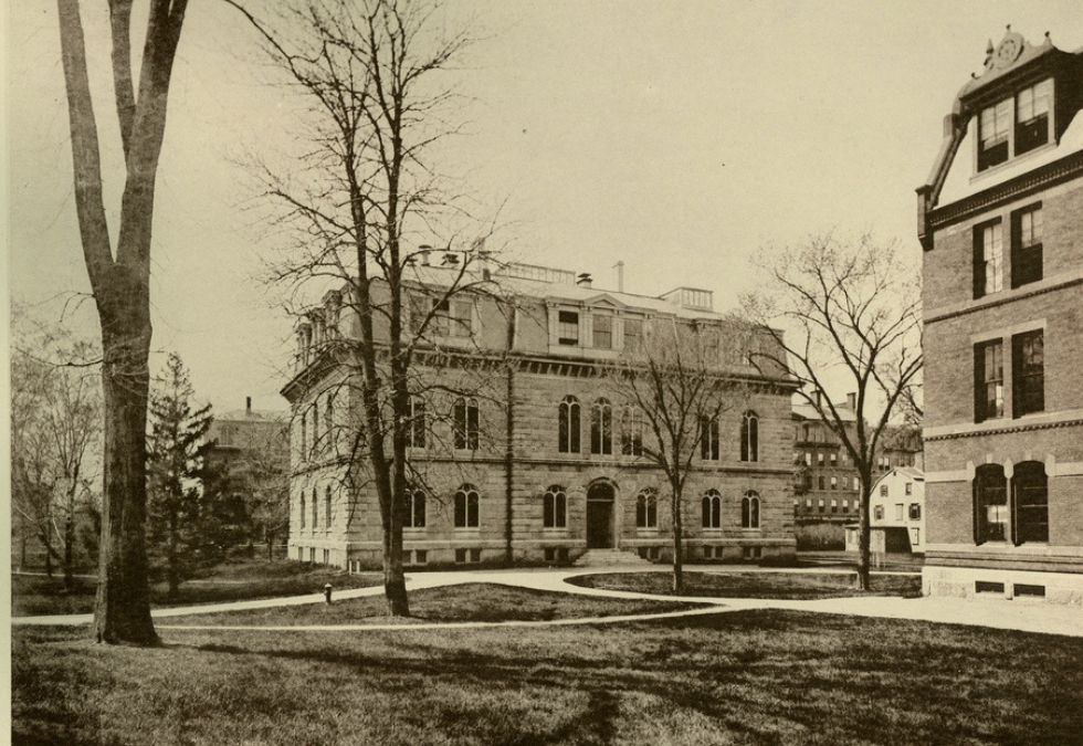 25 Oldest Images Of Harvard University Campus - Oldest.org