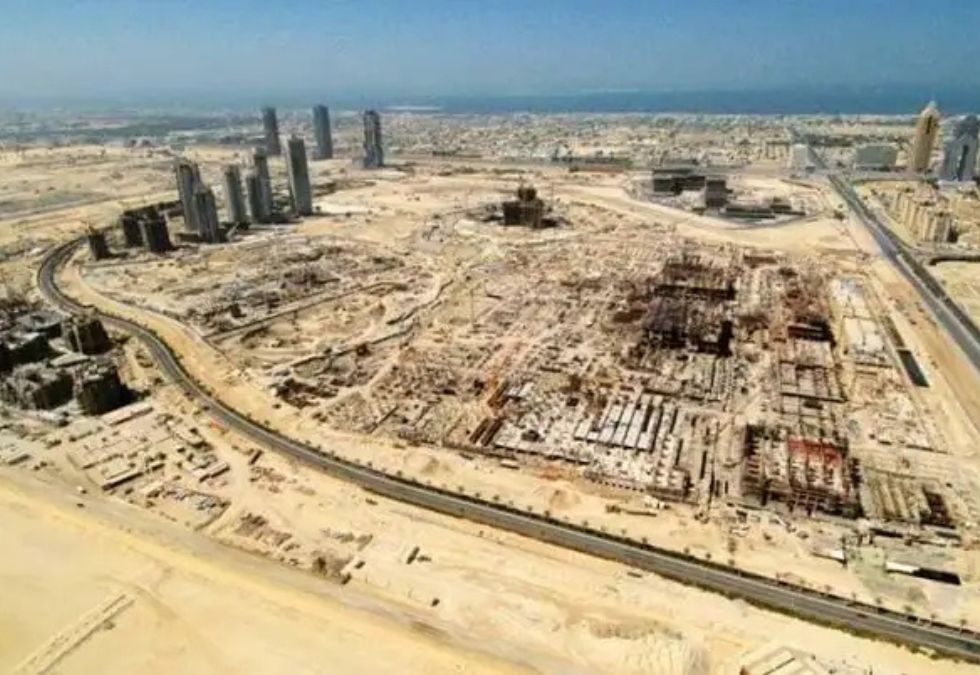 25 Oldest Images Of UAE From 30 Years Ago - Crazy Progress - Oldest.org