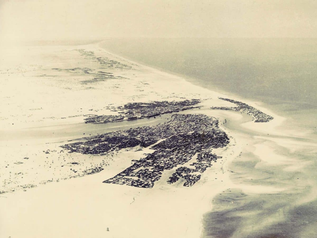 7 Oldest Photos Of Dubai Ever Taken - Oldest.org