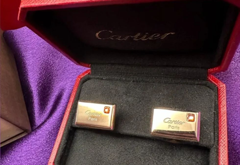 13 Prestigious Cufflink Brands for the Discerning Gentleman - Oldest.org