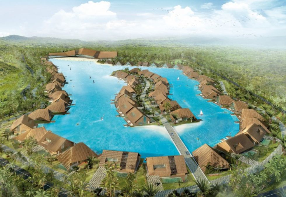 18 Largest Swimming Pools In The World - Oldest.org