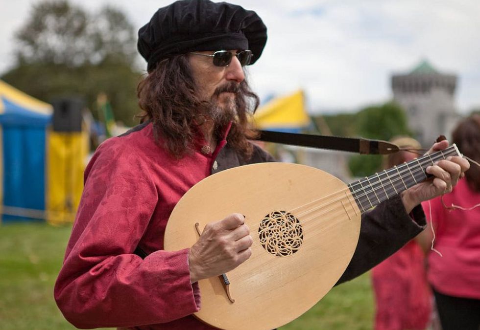 25 Photos of Communication Before the Telephone