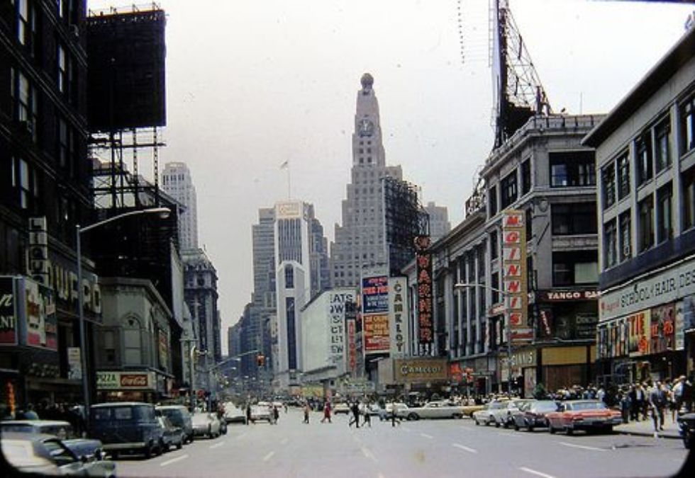 28 Photos Of What The World Looked Like In 1968 - Oldest.org