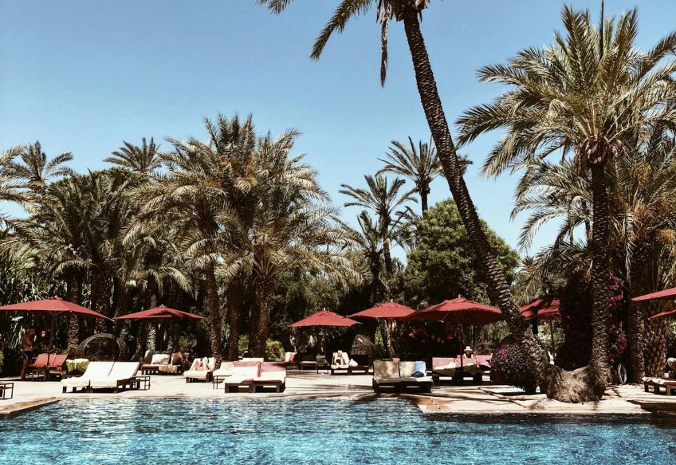 18 Largest Swimming Pools In The World - Oldest.org