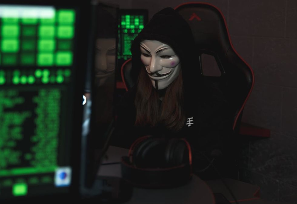 22 Oldest Hacking Incidents In Tech History - Oldest.org