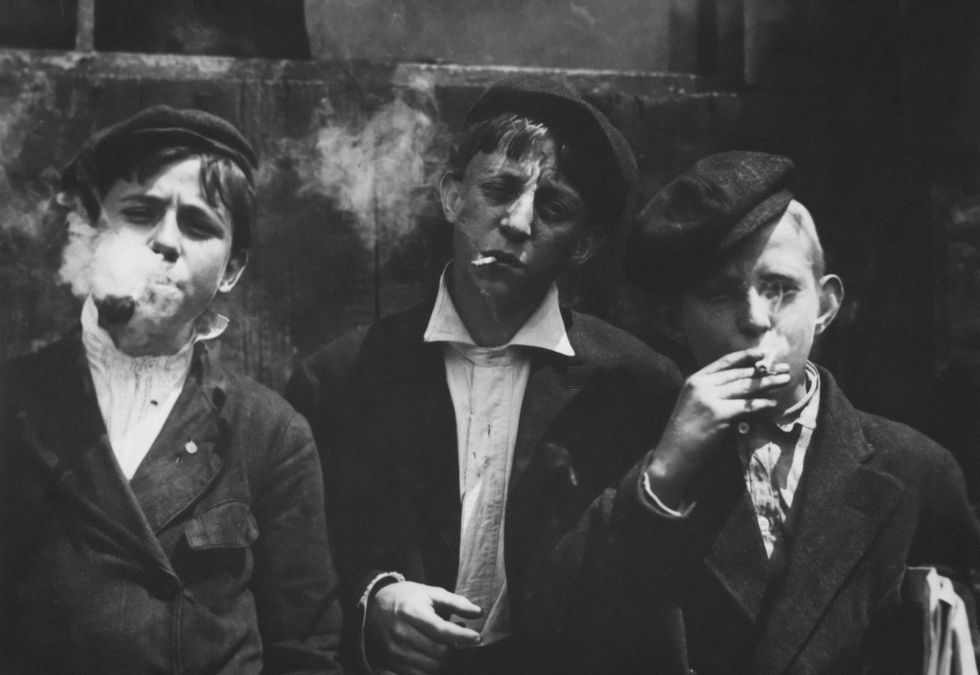 14 Things You Could Do In The 50's That Would Be Illegal Today