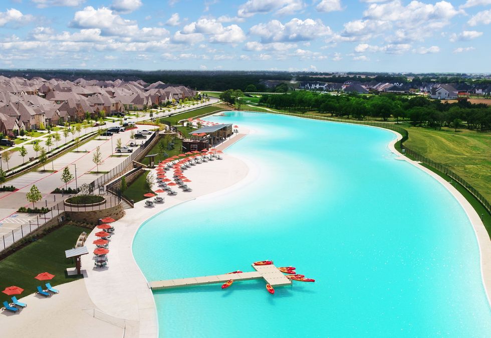 18 Largest Swimming Pools In The World - Oldest.org