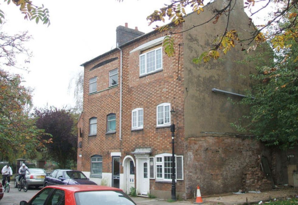 17 Oldest Remote Jobs In History - Long Before Zoom - Oldest.org