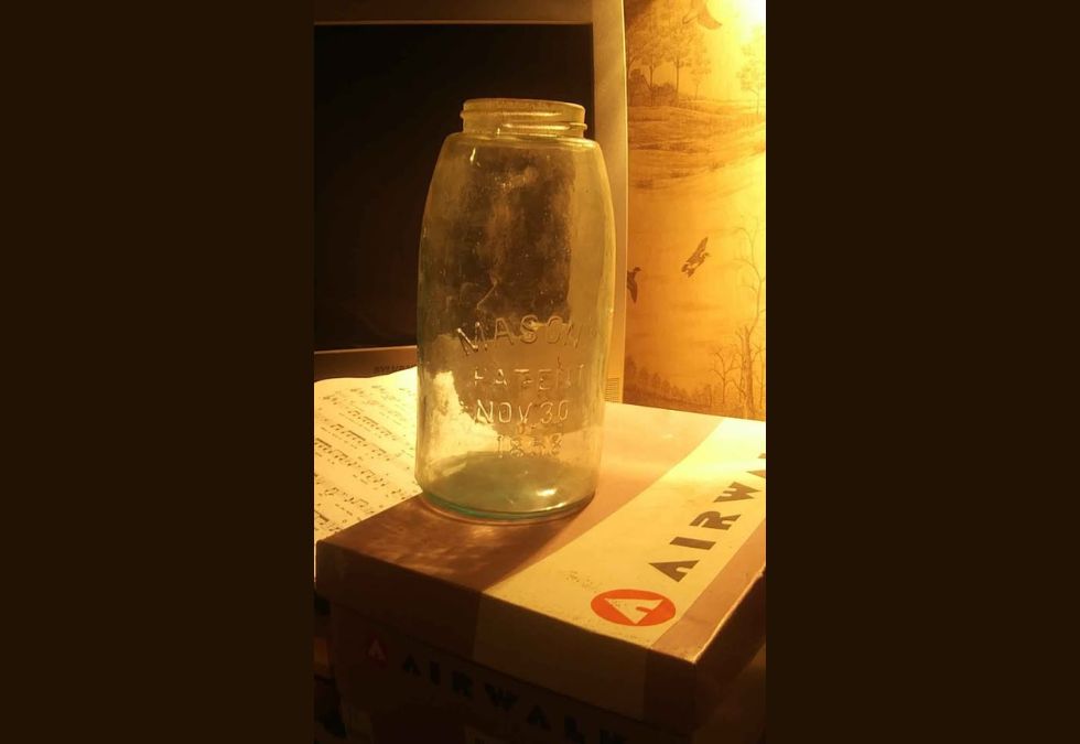11 Rarest Mason Jars Ever Made - Oldest.org